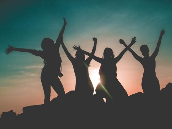 Nouvelle vie : comment se faire de nouveaux amis ? | Famille